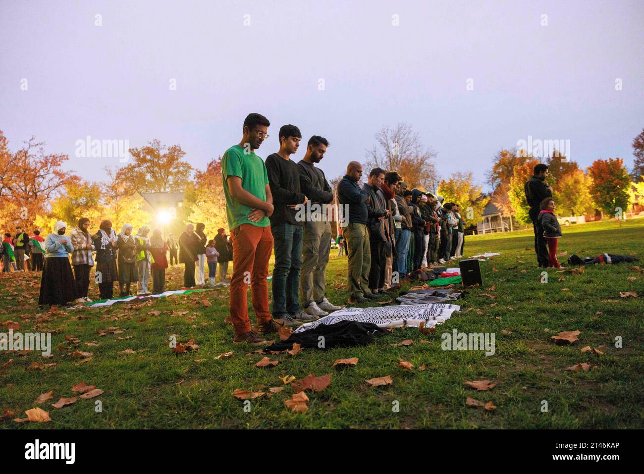 Bloomington, USA. 28th Oct, 2023. Protesters in Dunn Meadow at Indiana ...