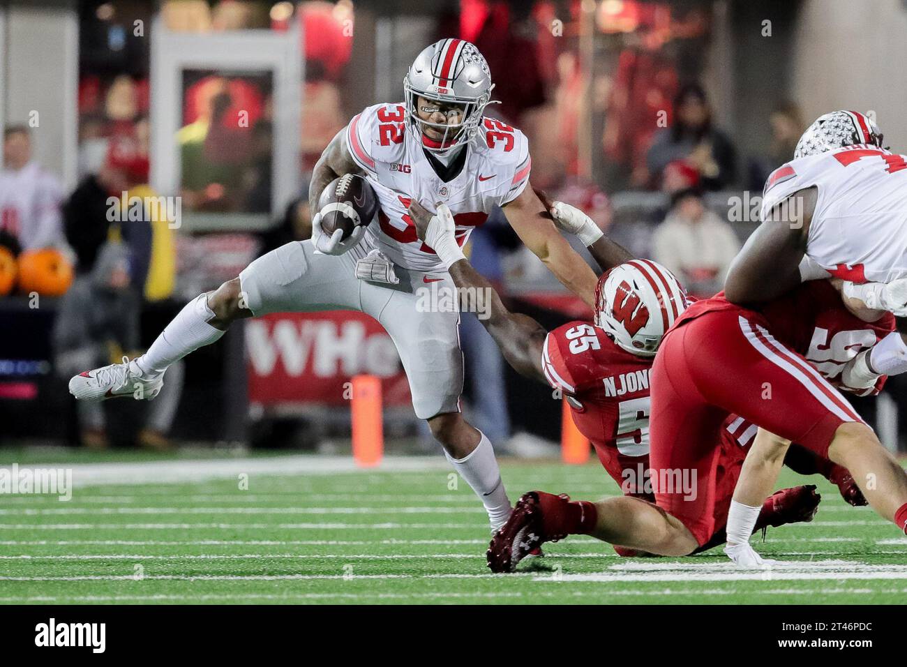 Madison, Wisconsin, USA. 28th Oct, 2023. Ohio State Buckeyes running ...