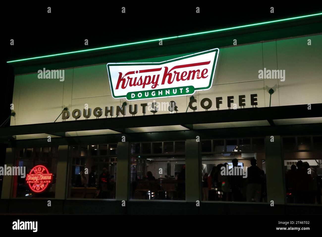 Krispy kreme doughnuts canada hi-res stock photography and images - Alamy
