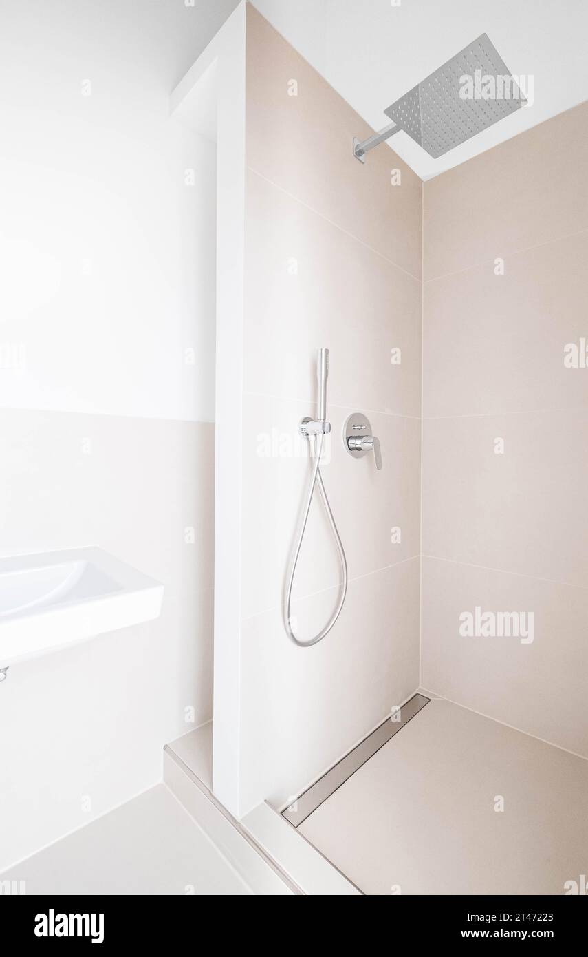shower cabin in modern bathroom Stock Photo - Alamy