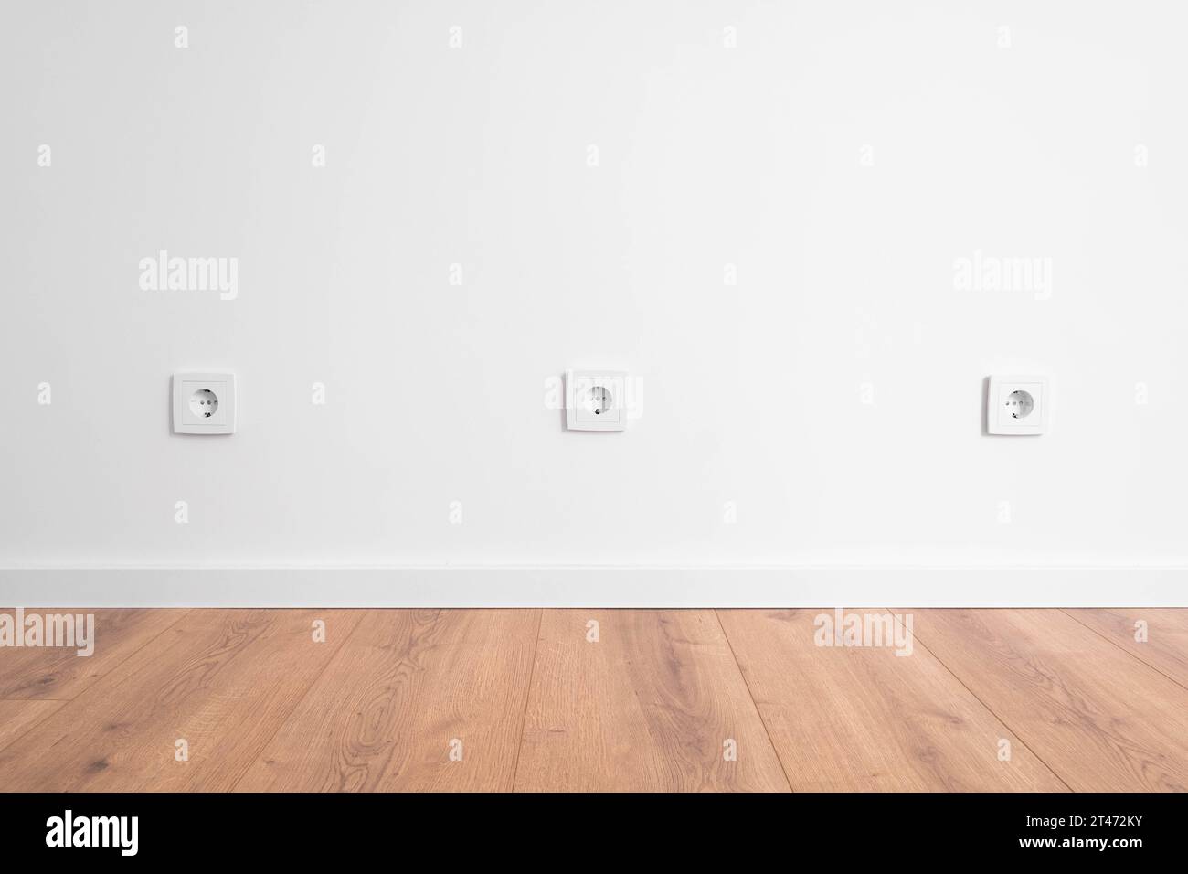 Electrical plug sockets hi-res stock photography and images - Alamy