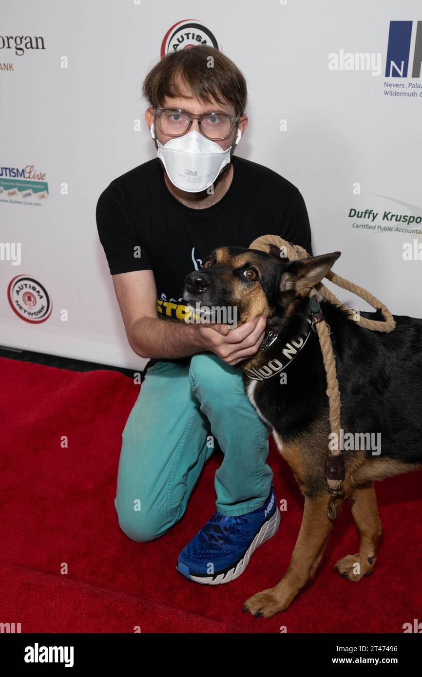 Los Angeles, USA. 28th Oct, 2023. Actor Alex Plank attends 2nd Annual ...