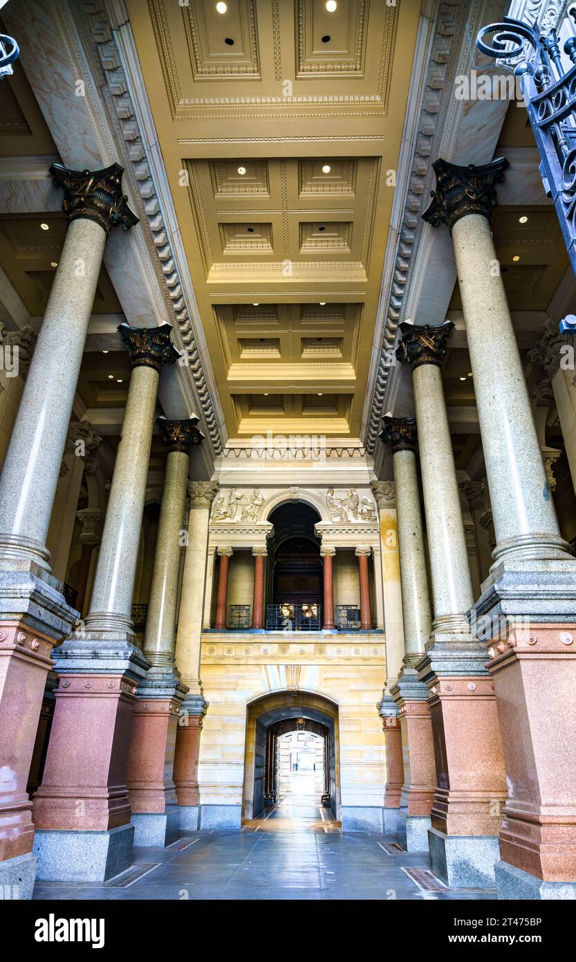 Philadelphia City Hall in Pennsylvania, United States Stock Photo - Alamy