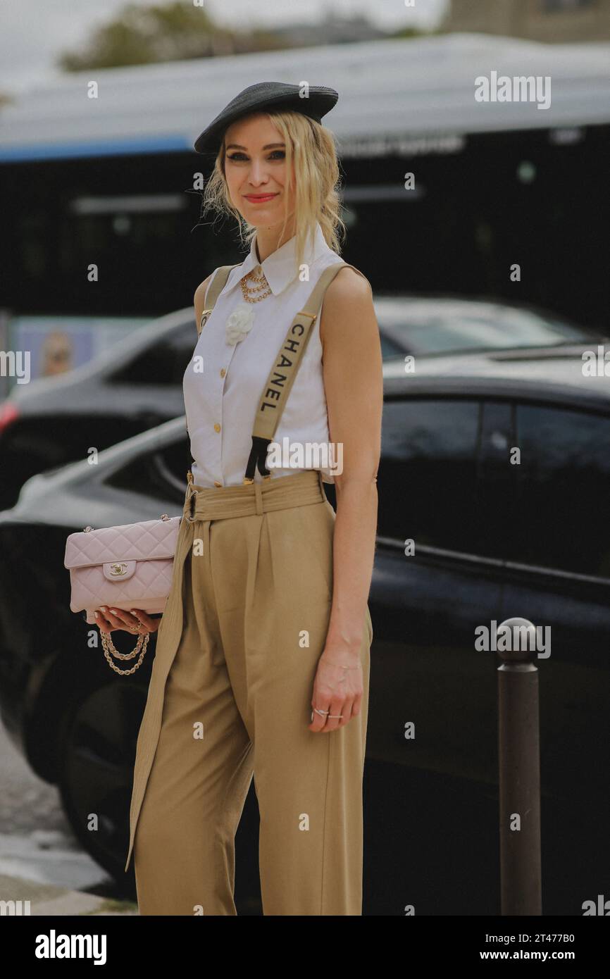 Paris, France. 03rd Oct, 2023. Street style, Kathleen Coltman arriving ...