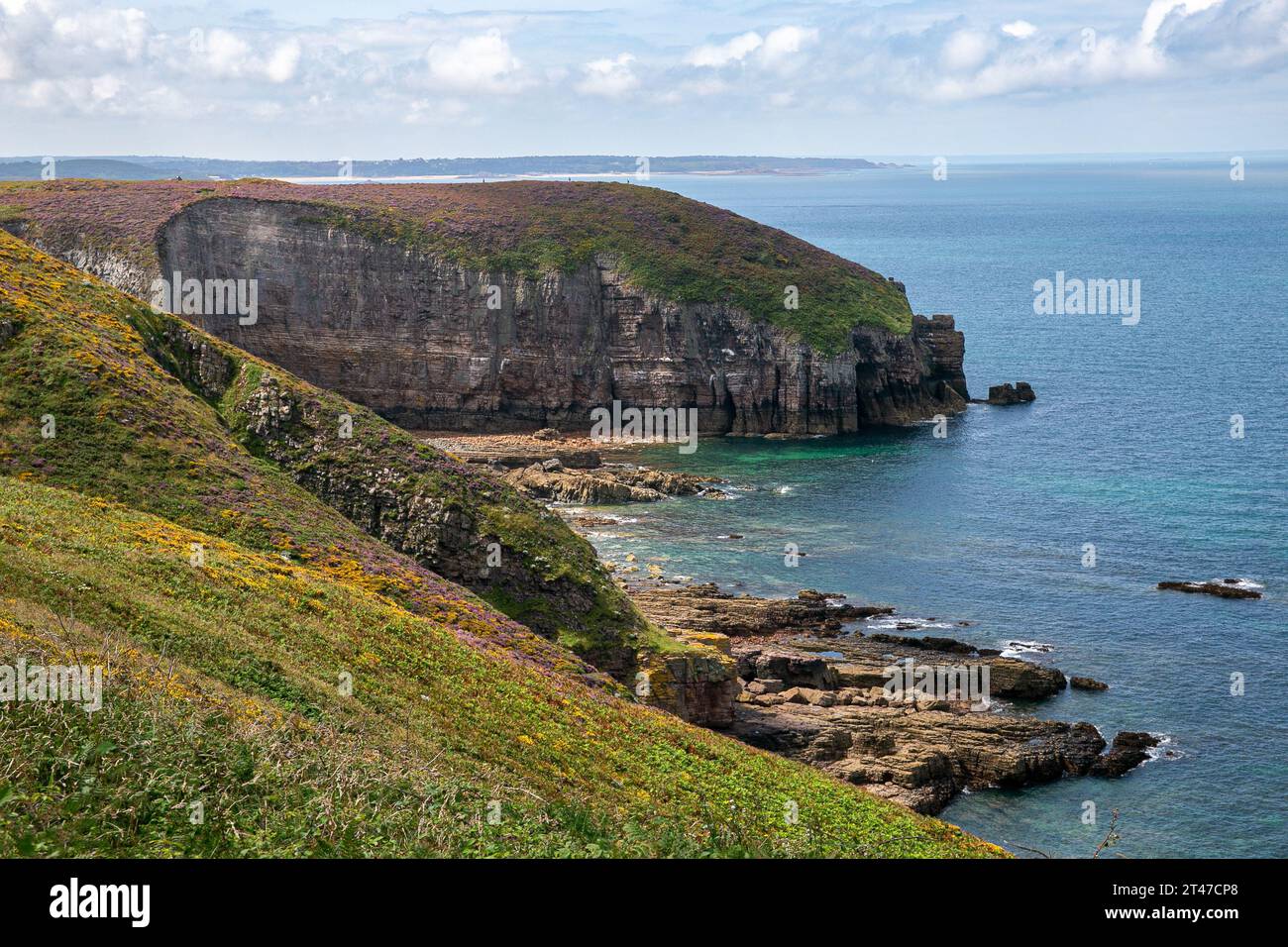 Bretagne landscape hi-res stock photography and images - Alamy