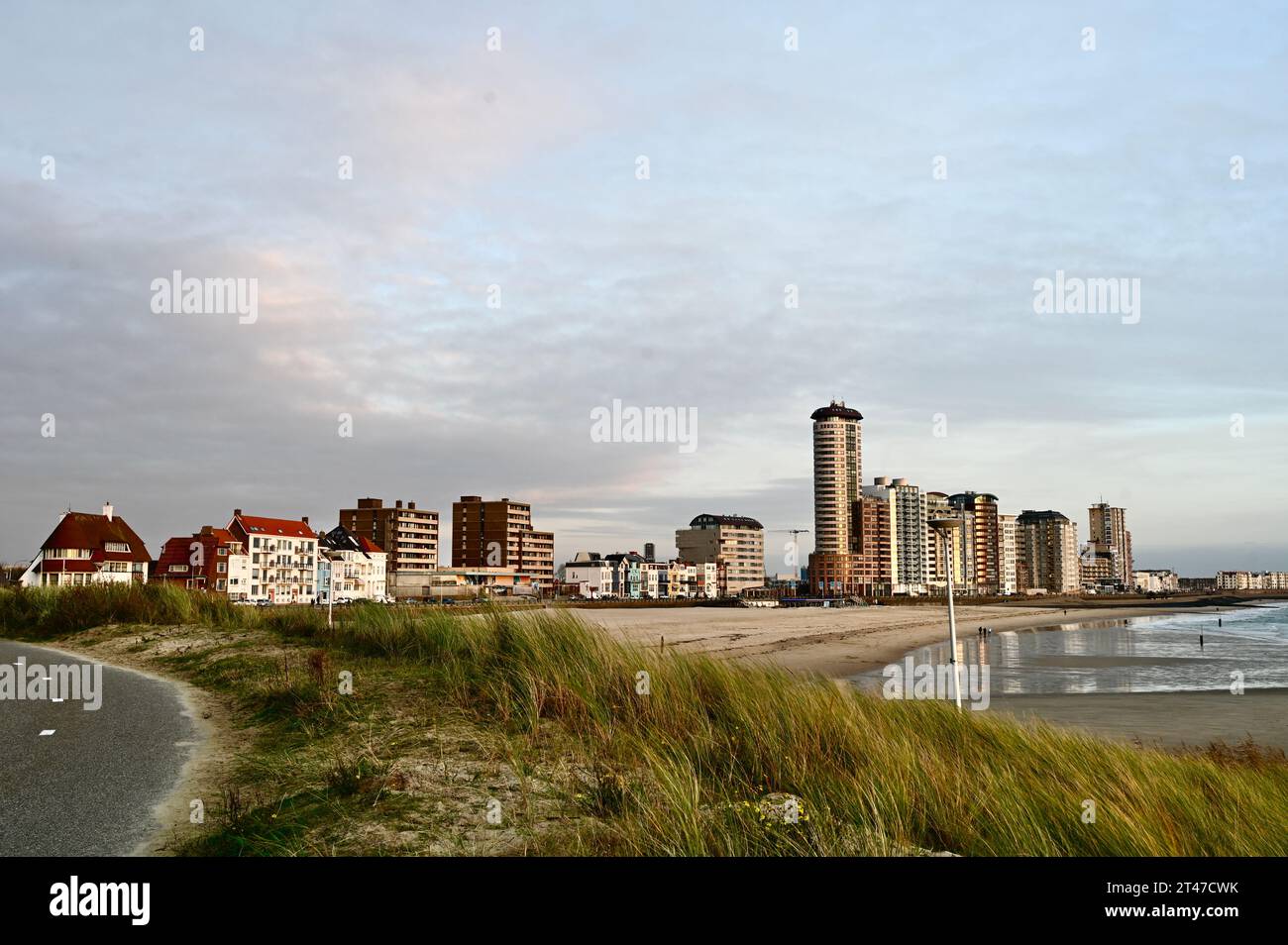 Marram road hi-res stock photography and images - Alamy