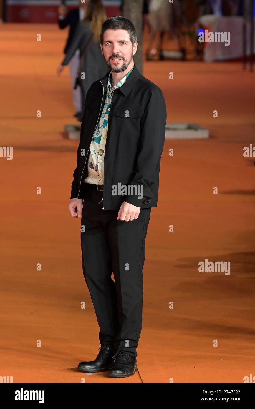 Mare fuori 4 hi-res stock photography and images - Alamy