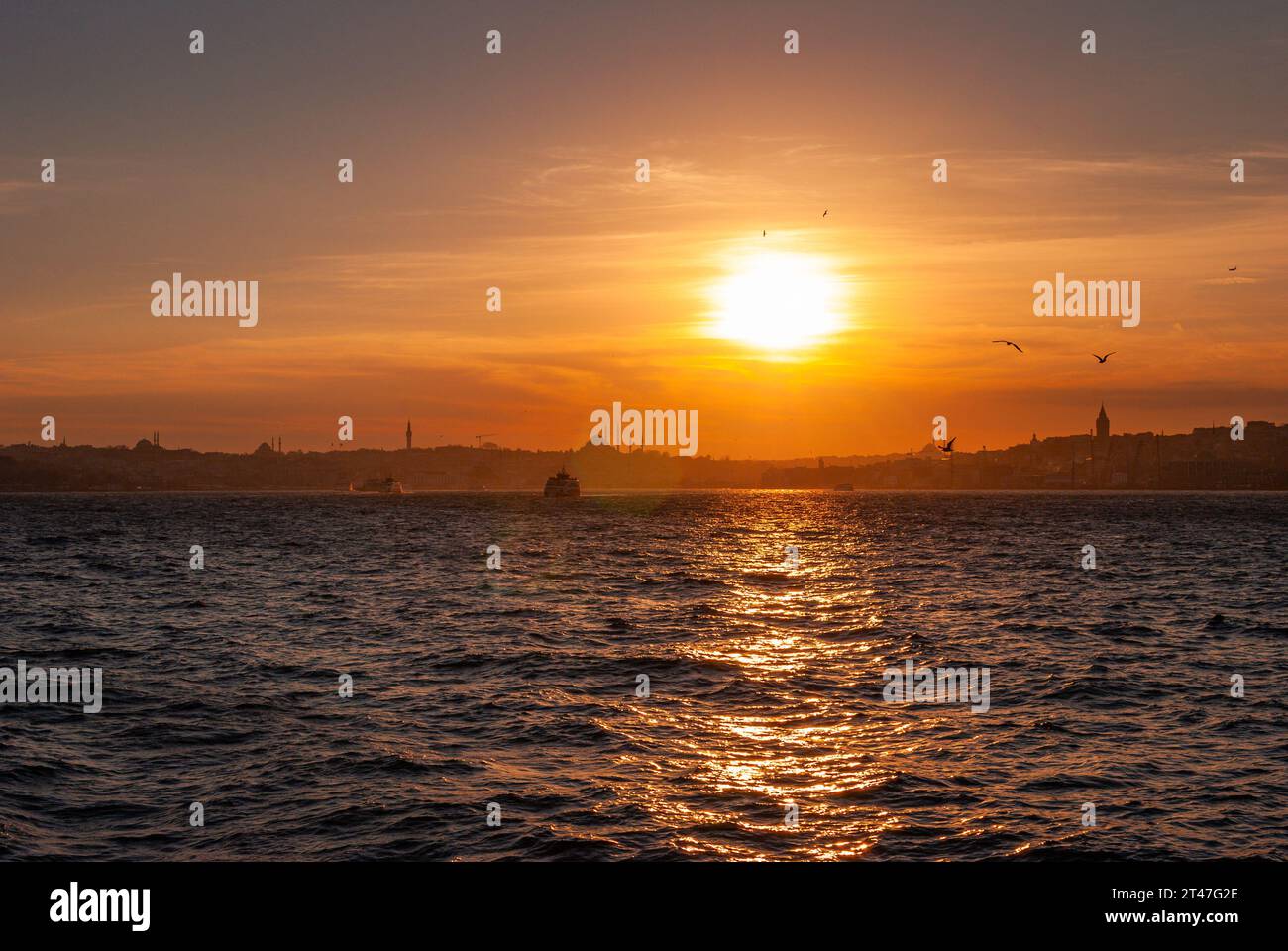 Istanbuls bosphorus hi-res stock photography and images - Alamy