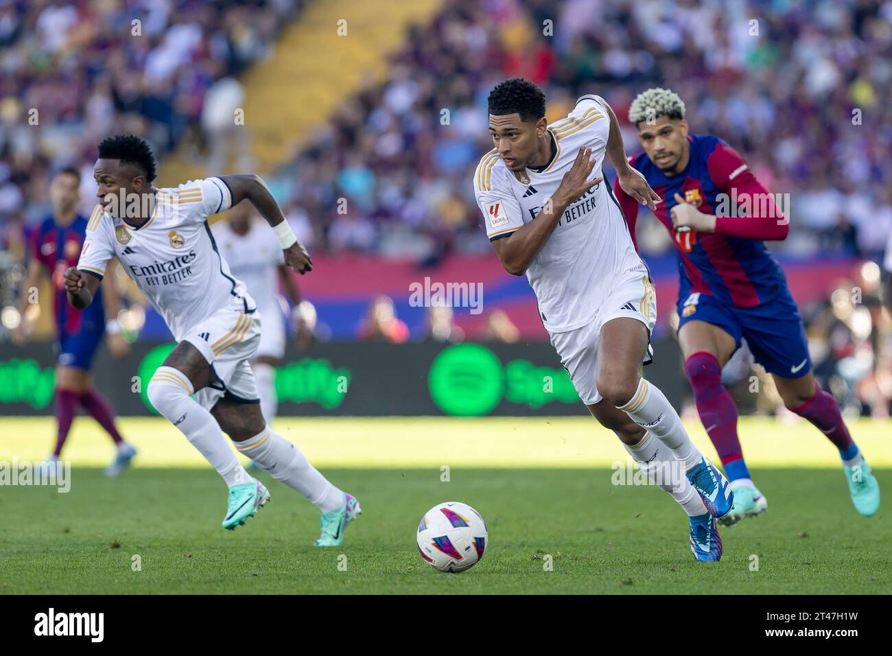 Barcelona, Spain. 28th Oct, 2023. BARCELONA, SPAIN - OCTOBER 28: Jude ...
