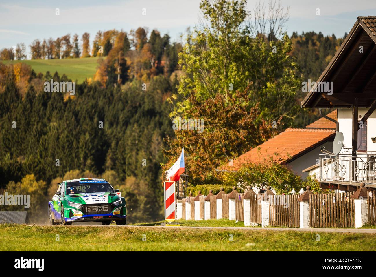 Passau, Allemagne. 29th Oct, 2023. 32 Joshua MCERLEAN (IRL), James ...