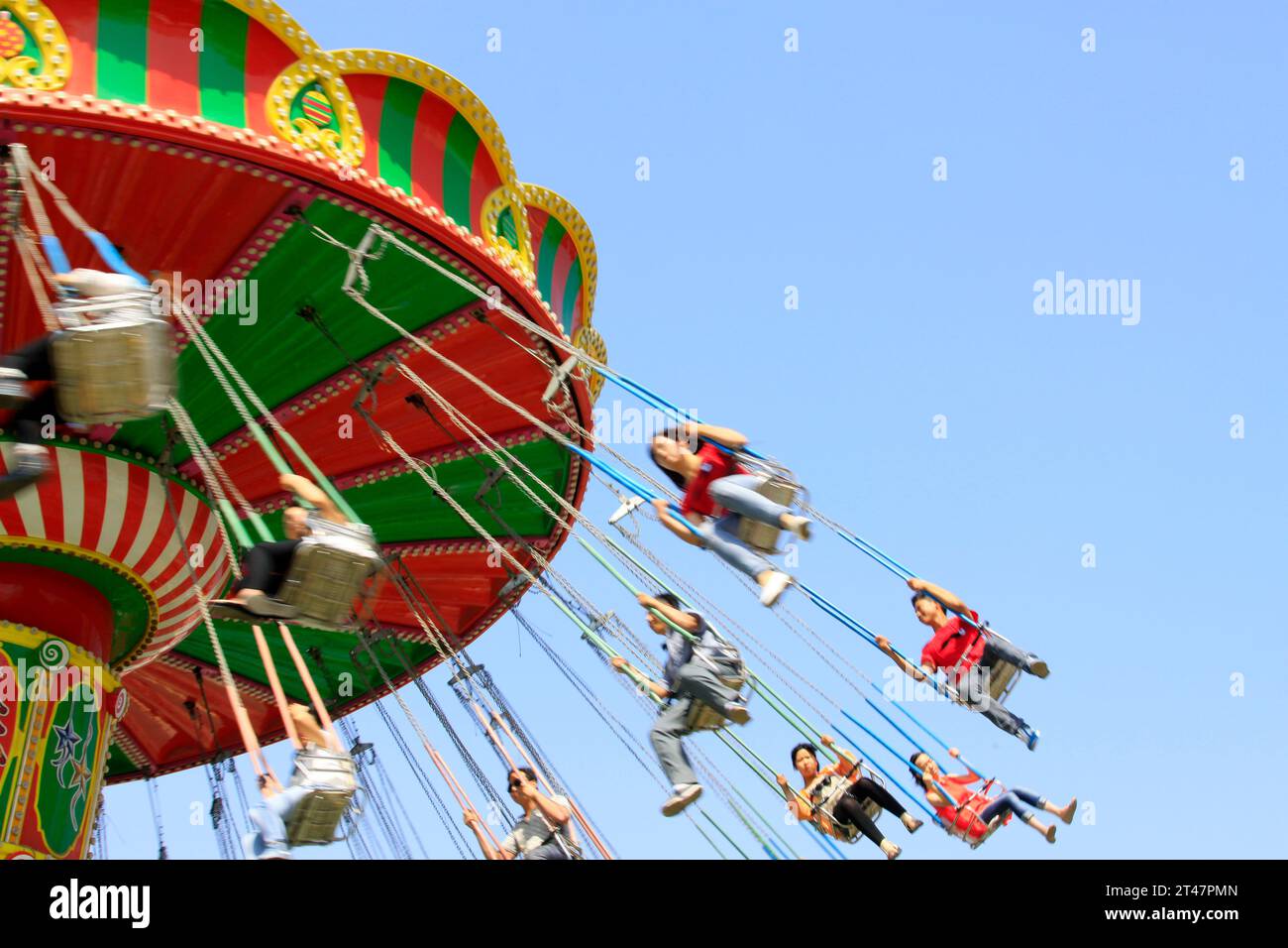 Rotating playground equipment hi-res stock photography and images - Alamy