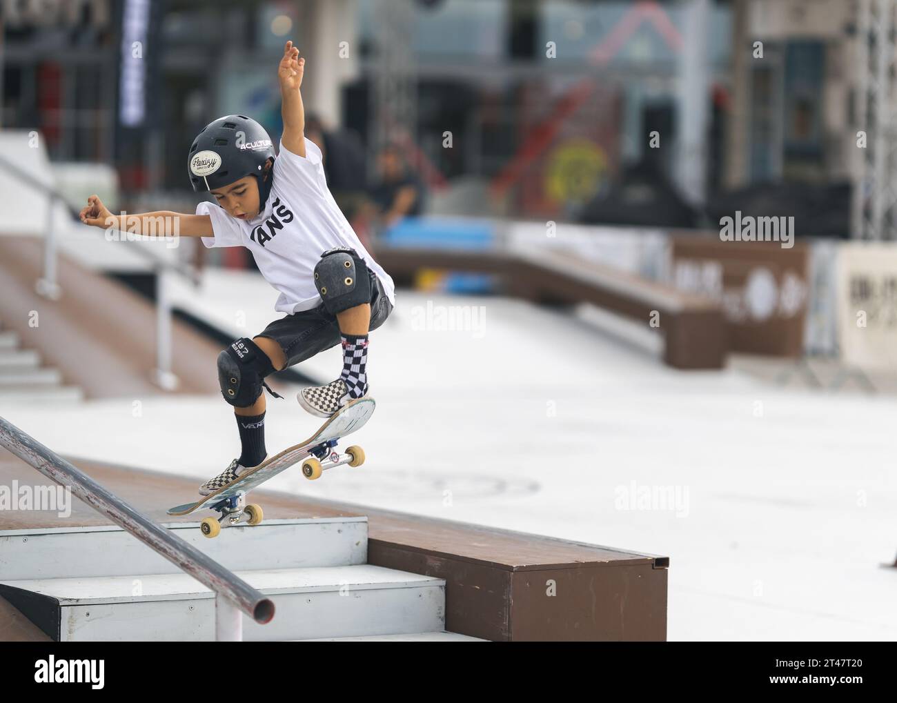 24 september 2023, Almada, Portugal - boys in blue short riding and ...