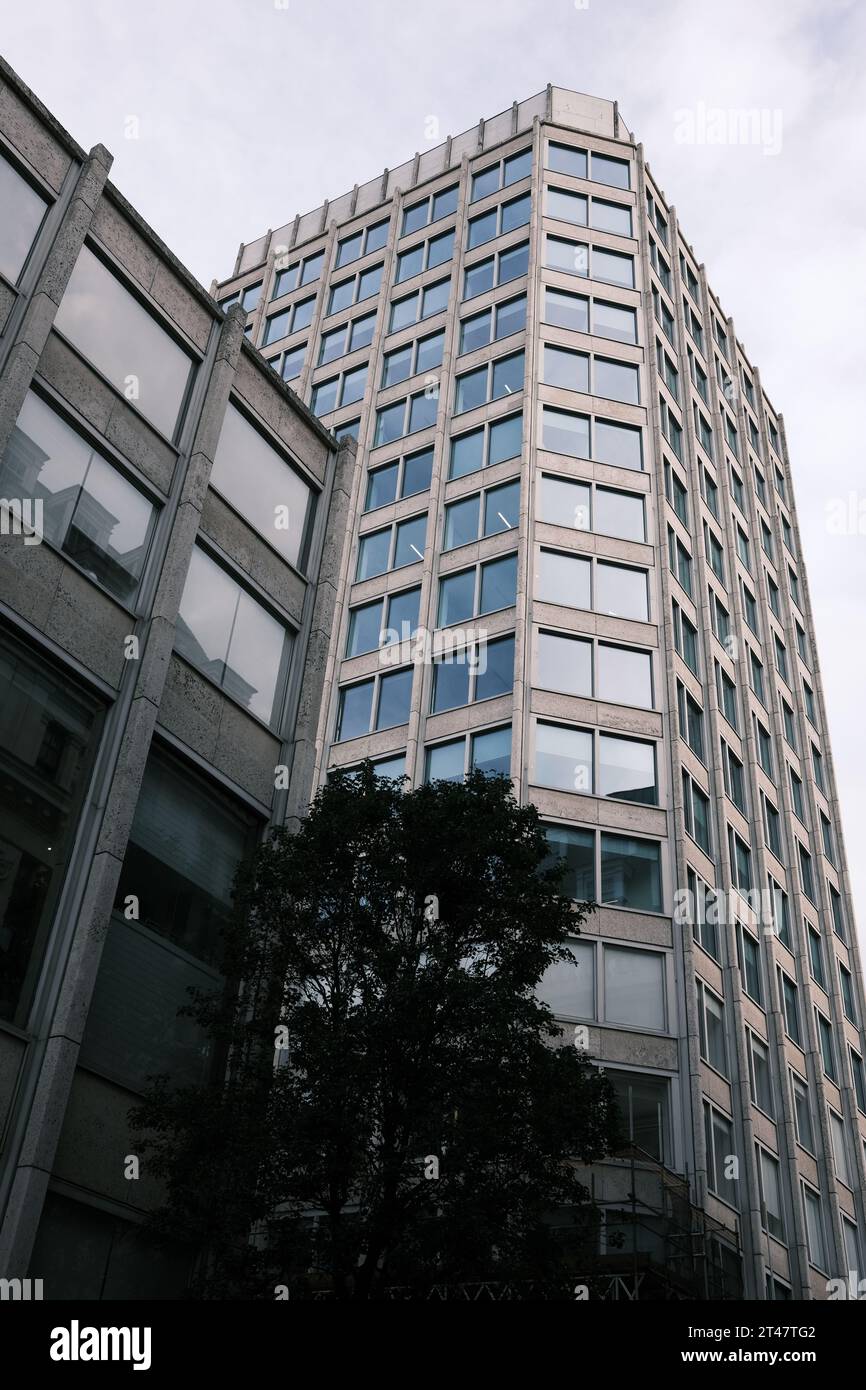 Plaza smithson hi-res stock photography and images - Alamy