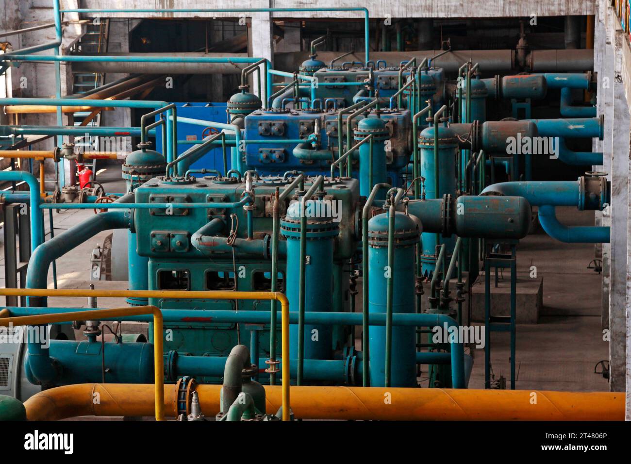machinery in the oxygen-making plant in a factory Stock Photo - Alamy
