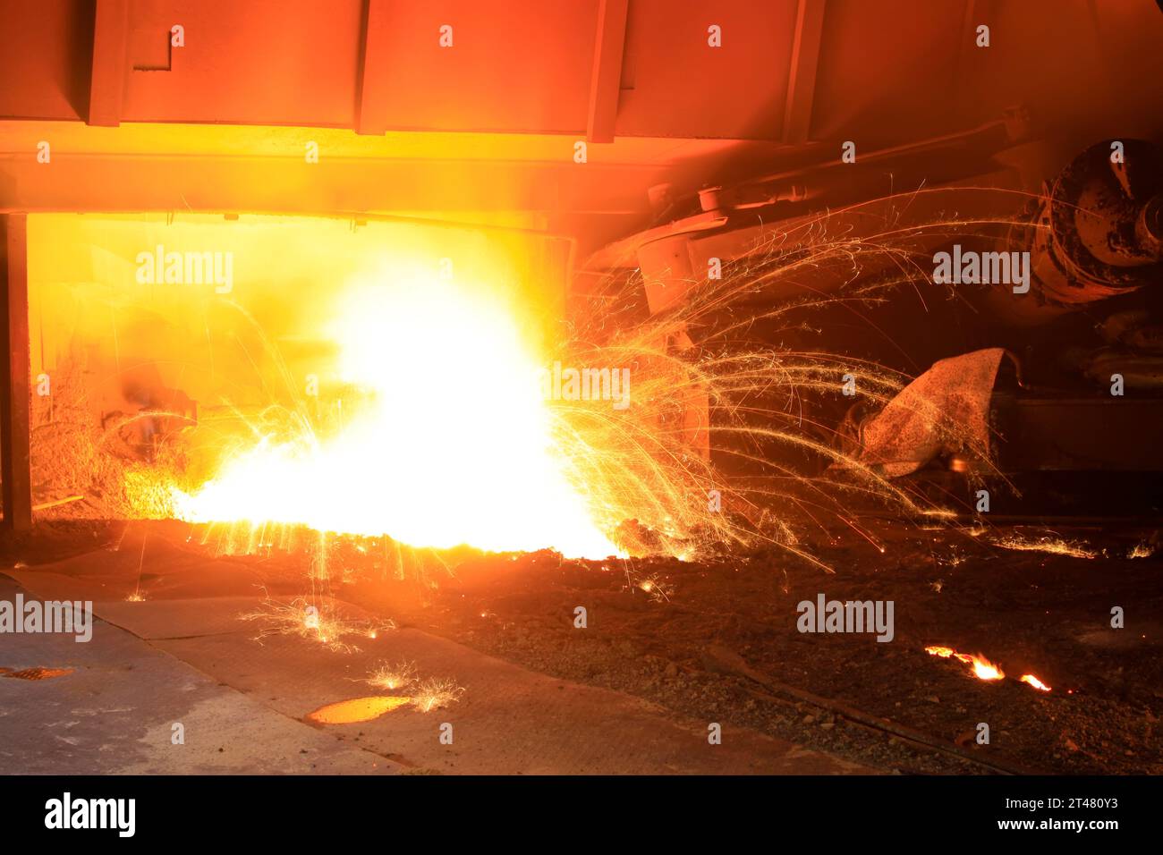 Ironmaking factory hi-res stock photography and images - Alamy