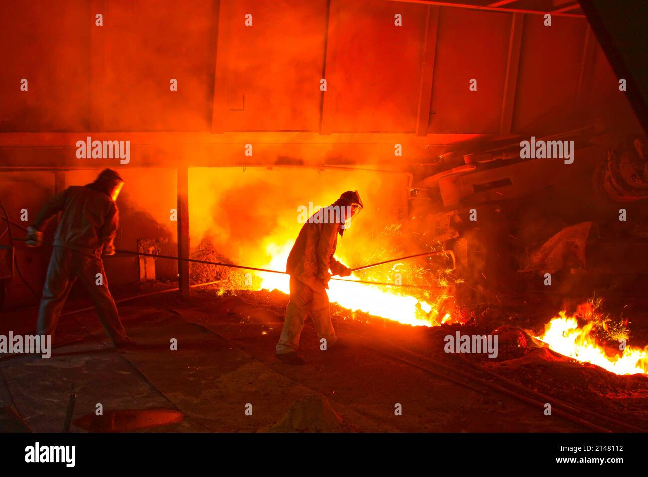 Ironmaking factory hi-res stock photography and images - Alamy