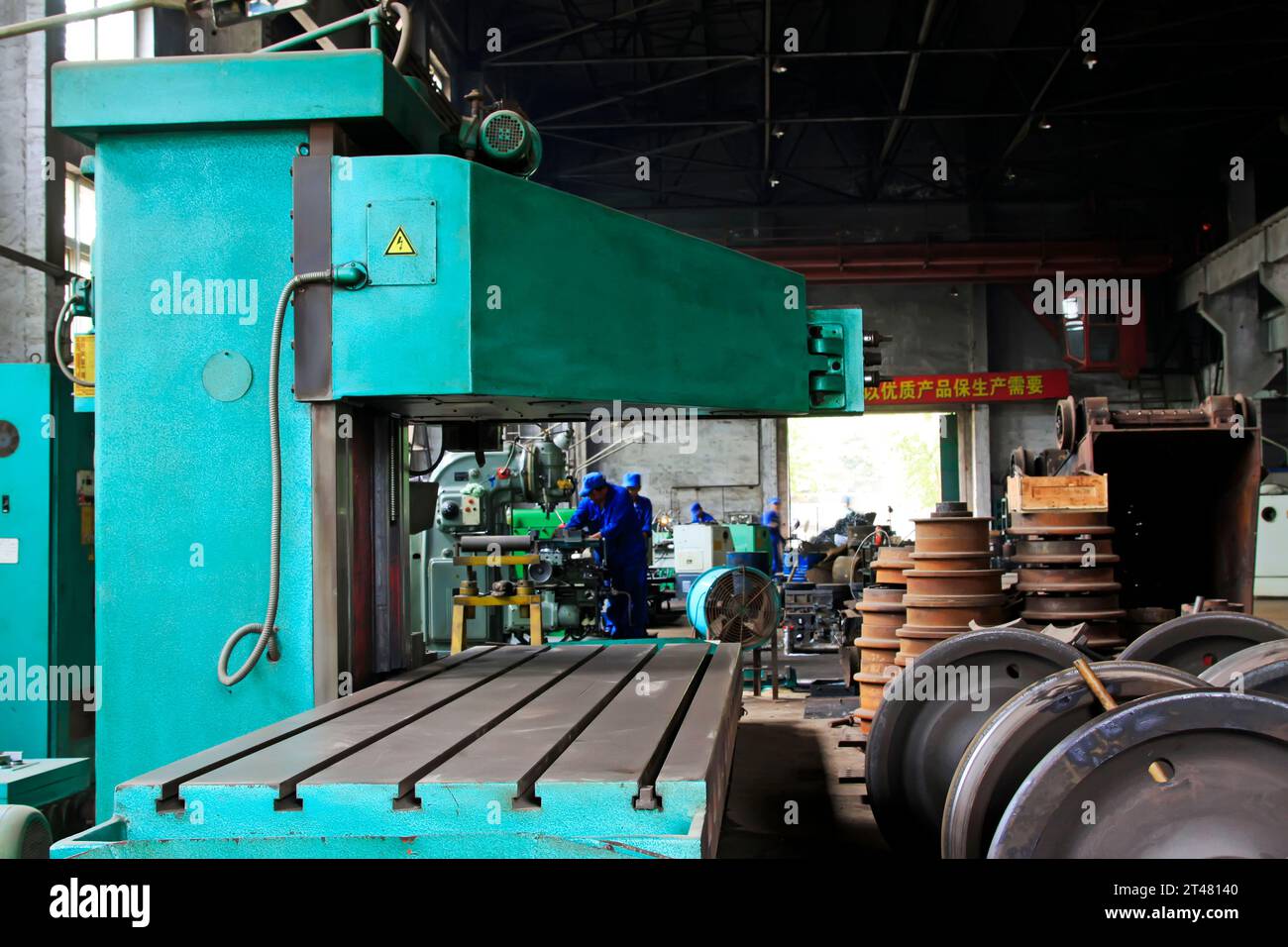 Operation spare parts manufacturing machines hi-res stock photography ...