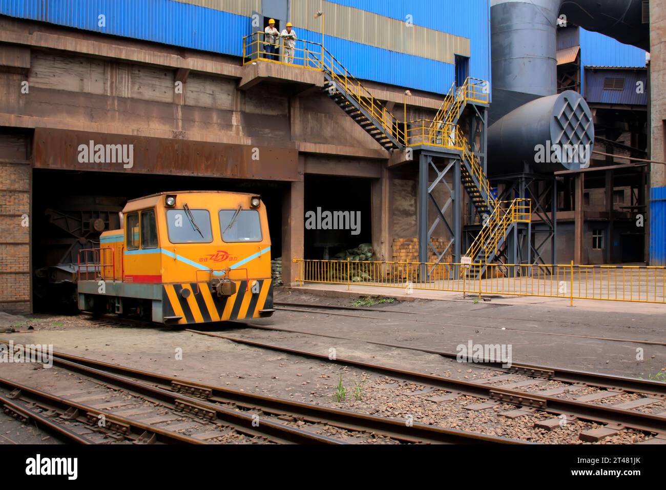 Molten metal train hi-res stock photography and images - Alamy
