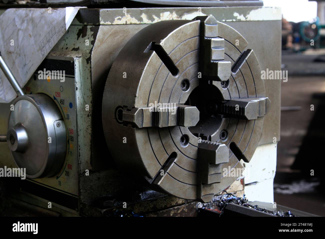 machine tool screw die, closeup of photo Stock Photo - Alamy