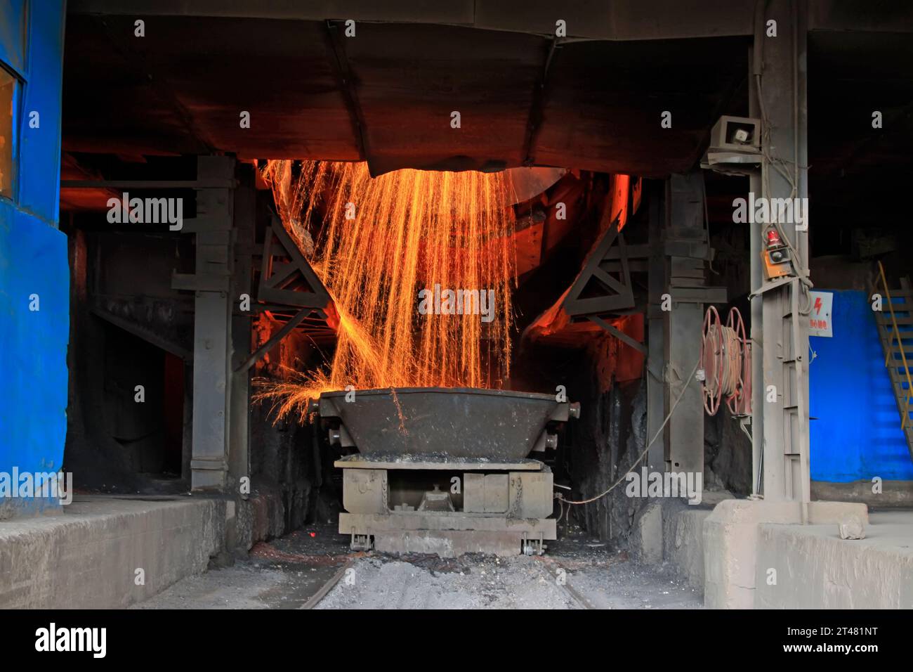 Slag converter hi-res stock photography and images - Alamy