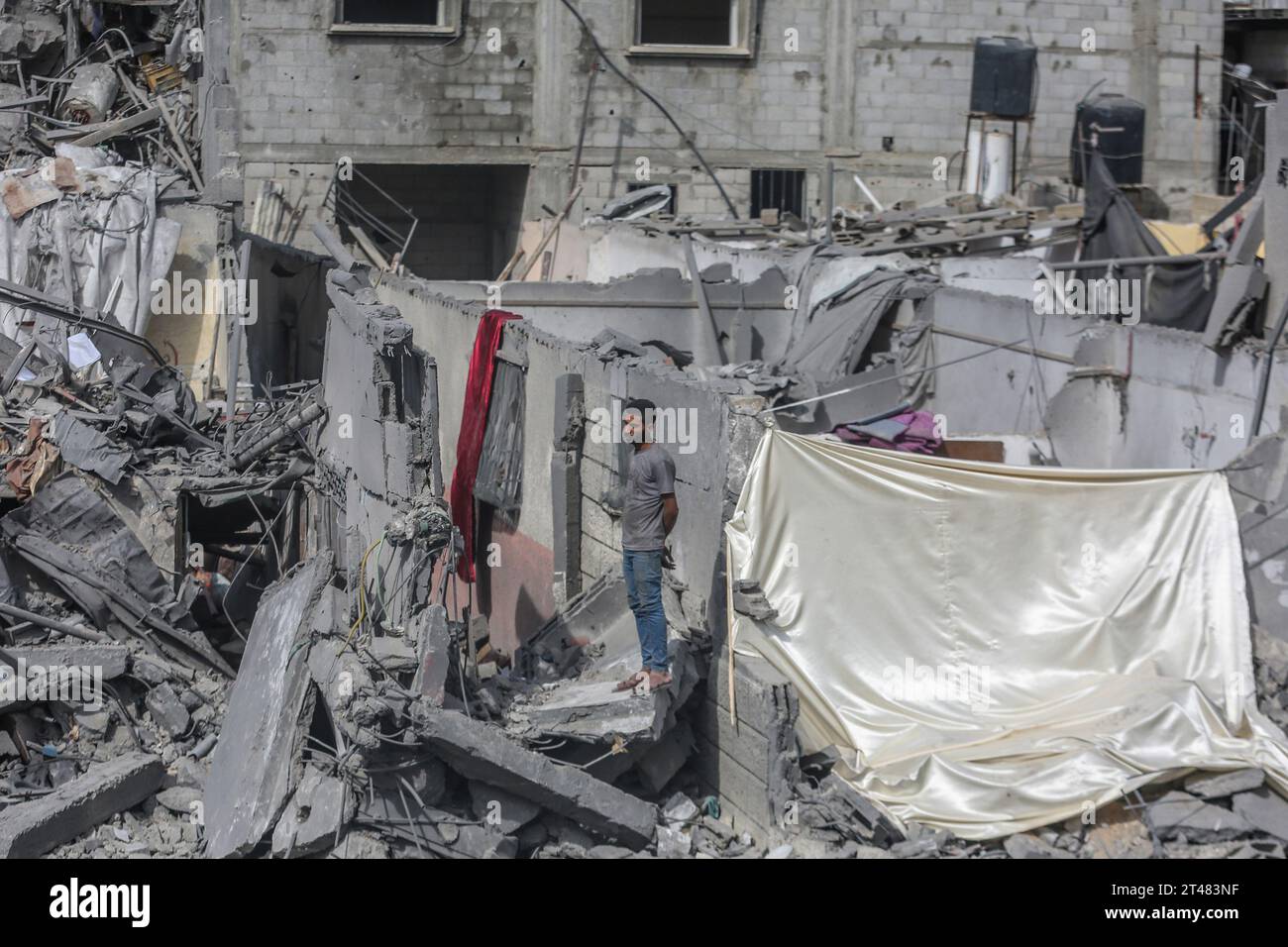 Al Bureij, Palestinian Territories. 29th Oct, 2023. A Palestinian man ...