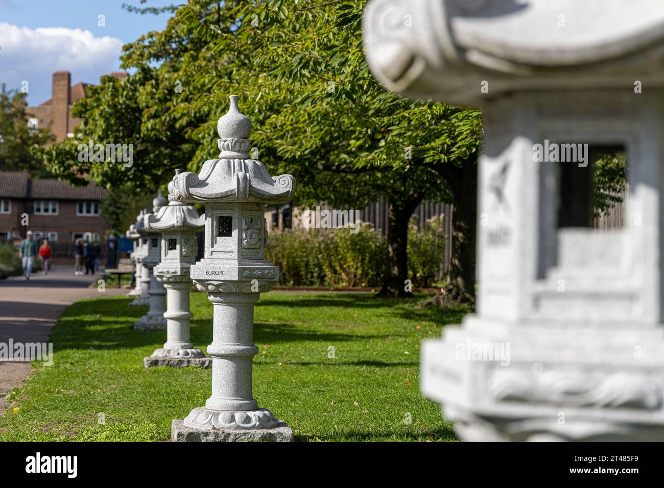 Hammersmith Park, Shepperd's Bush, London, England, UK Stock Photo - Alamy