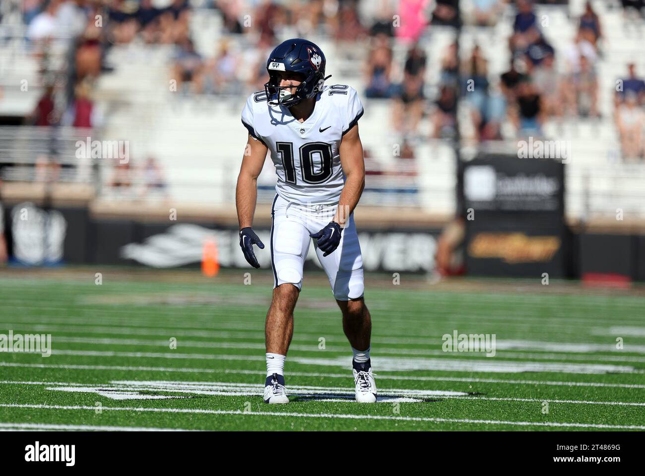 Alumni Stadium. 28th Oct, 2023. MA, USA; Connecticut Huskies wide ...