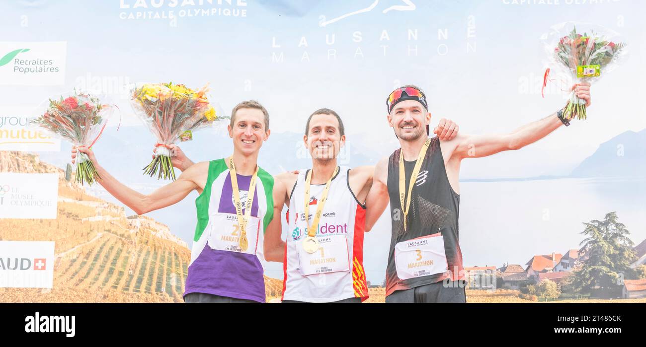 Marathon winner podium hi-res stock photography and images - Alamy