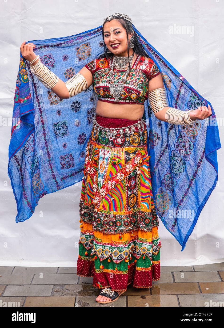 Indian danc er hi-res stock photography and images - Alamy