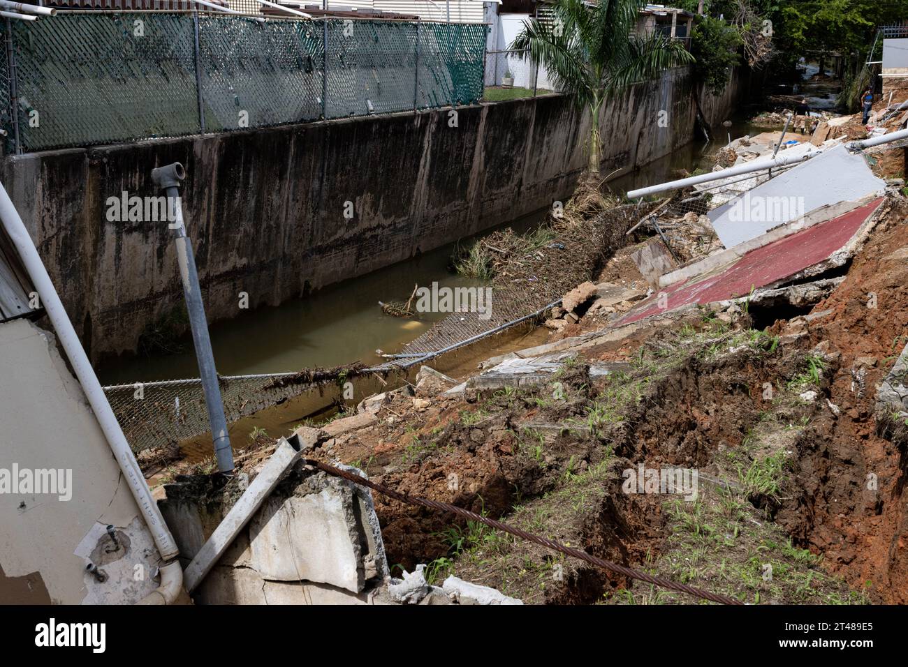 San Juan, USA. 28th Oct, 2023. The remains of destroyed backyards and ...