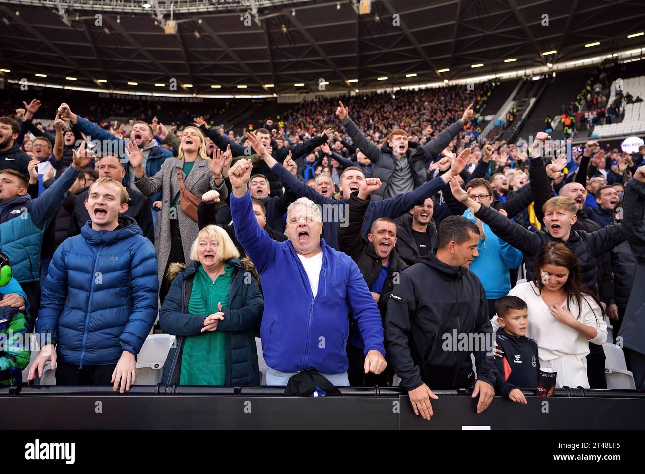 Everton fans celebrate after the Premier League match at the London ...