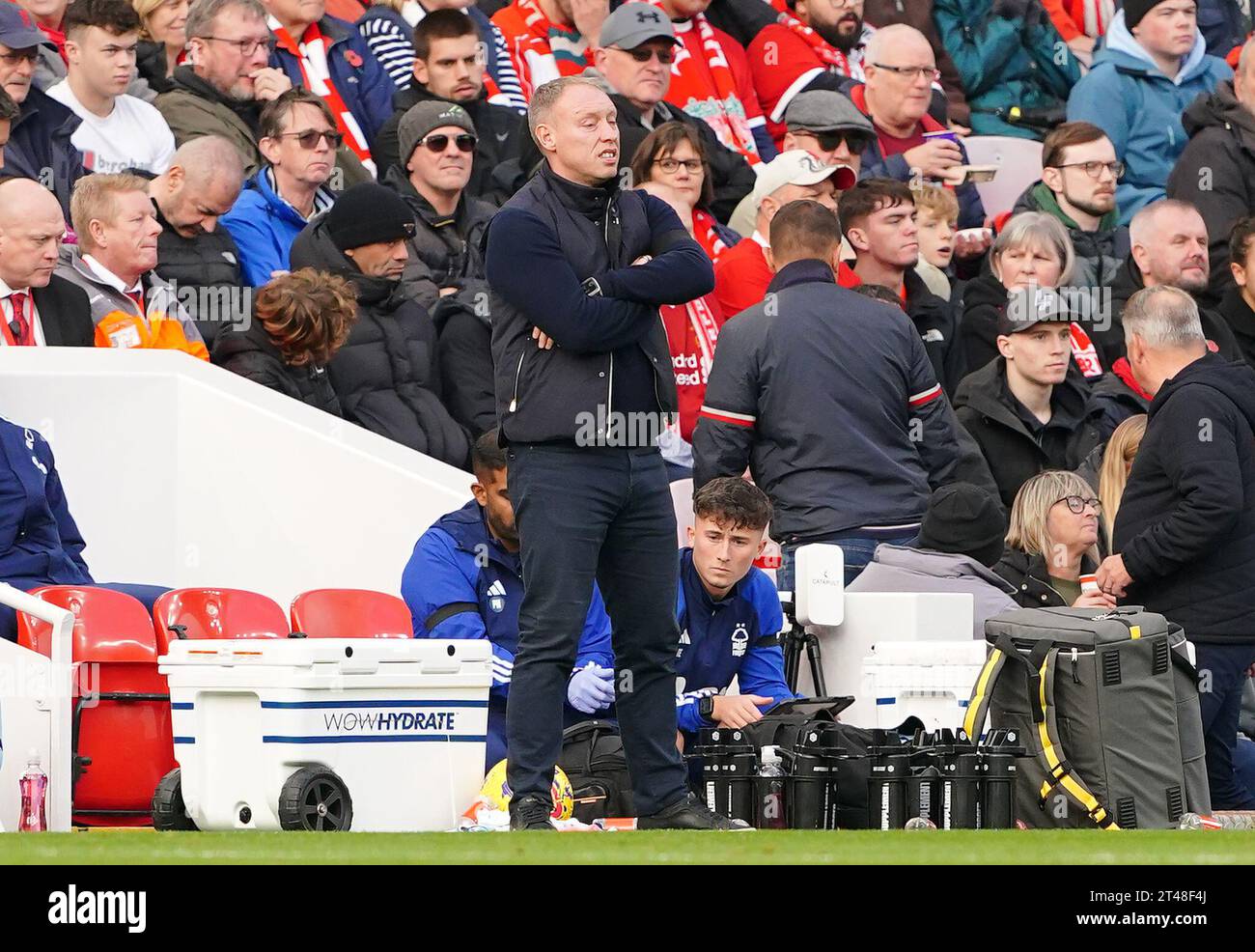 Nottingham Forest manager Steve Cooper on the touchline during the ...