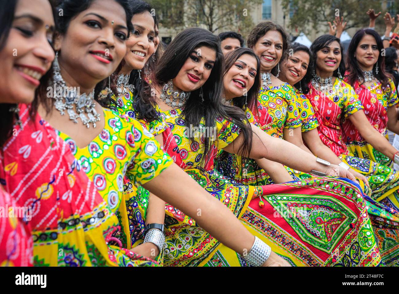 Indian visitors london sikh hi-res stock photography and images - Alamy