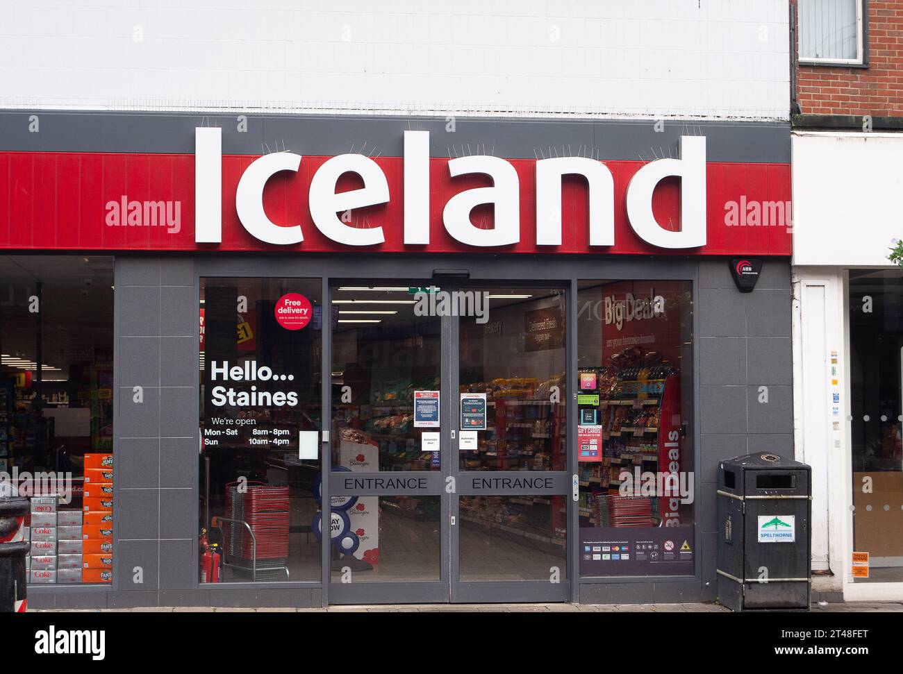 Iceland frozen food stores hi-res stock photography and images - Alamy