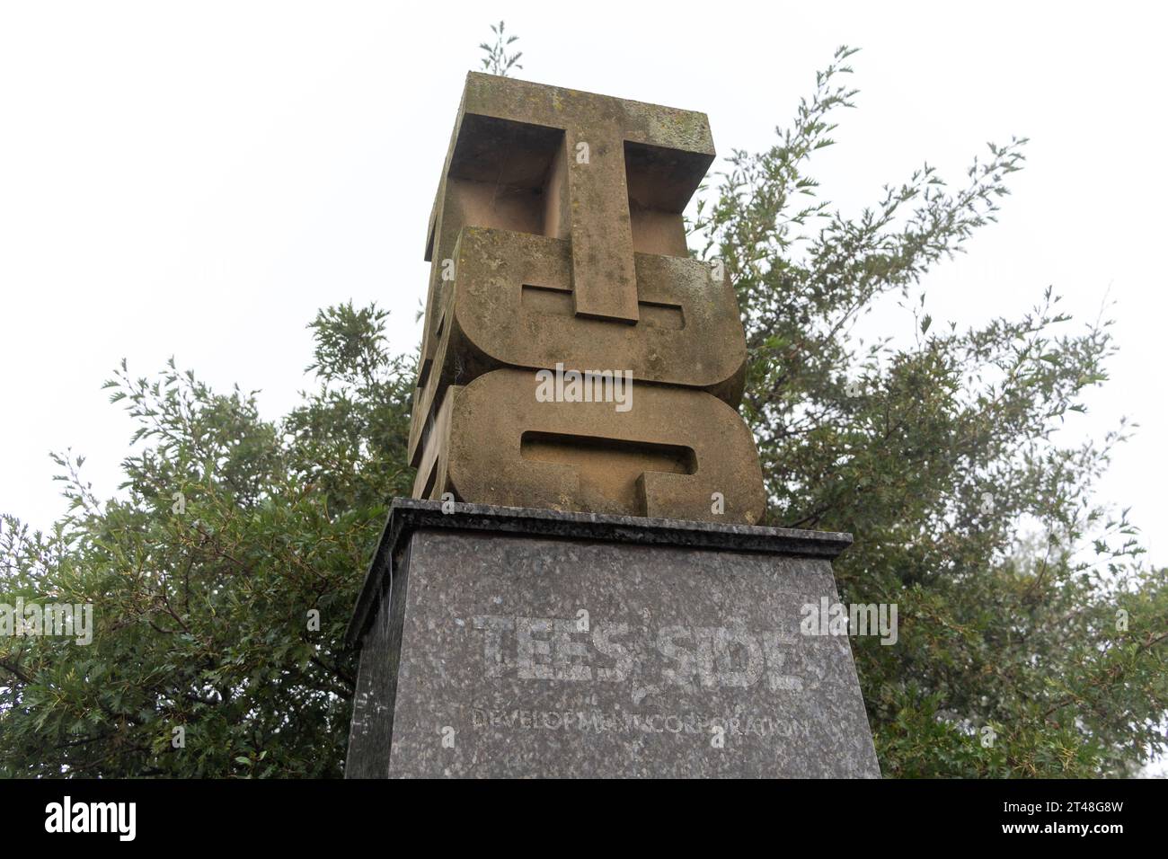 Sculpture commemorating the Teesside Development Corporation that ...