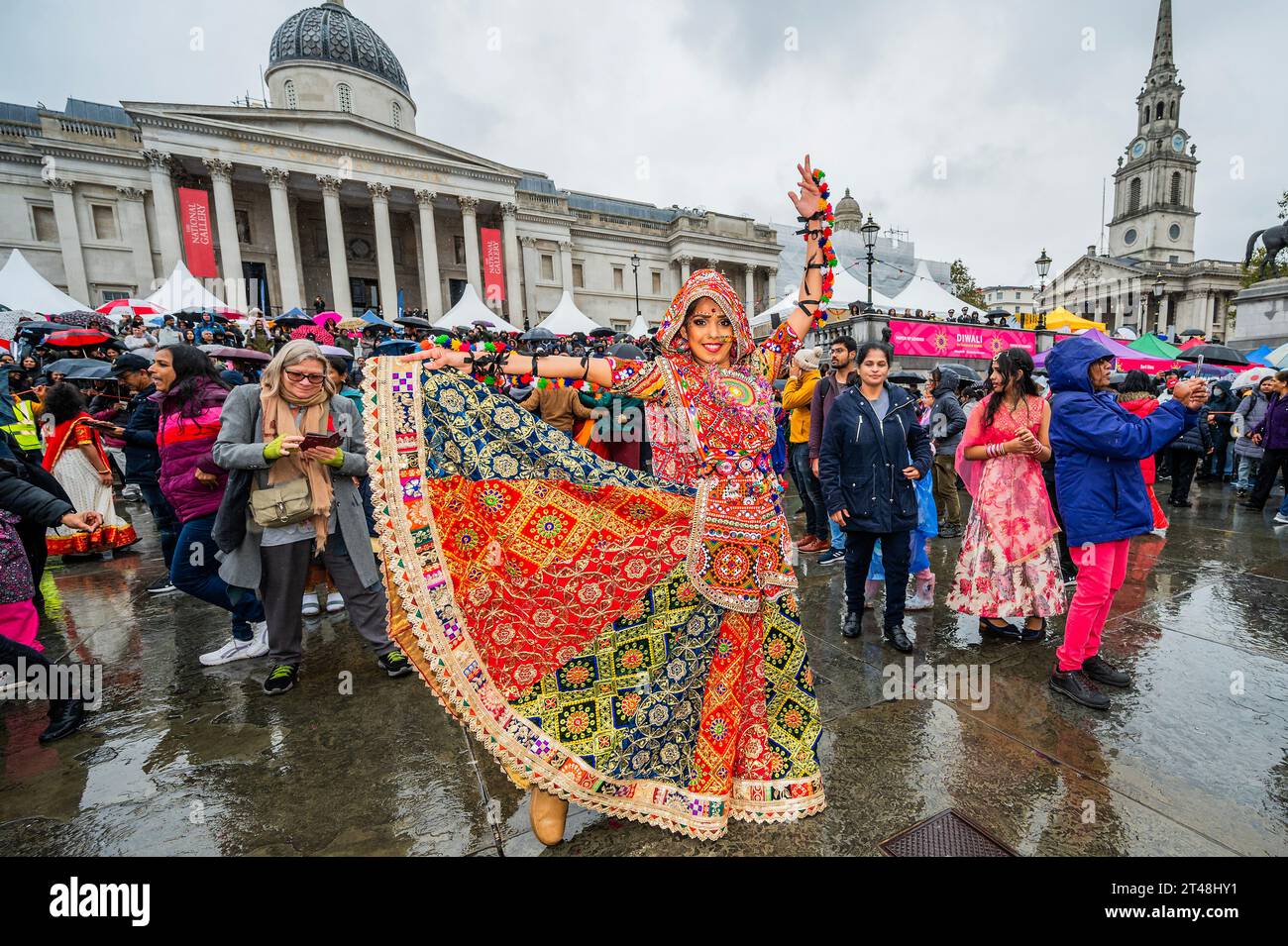 London, UK. 29th Oct, 2023. Dance troops perform the opening ceremony ...