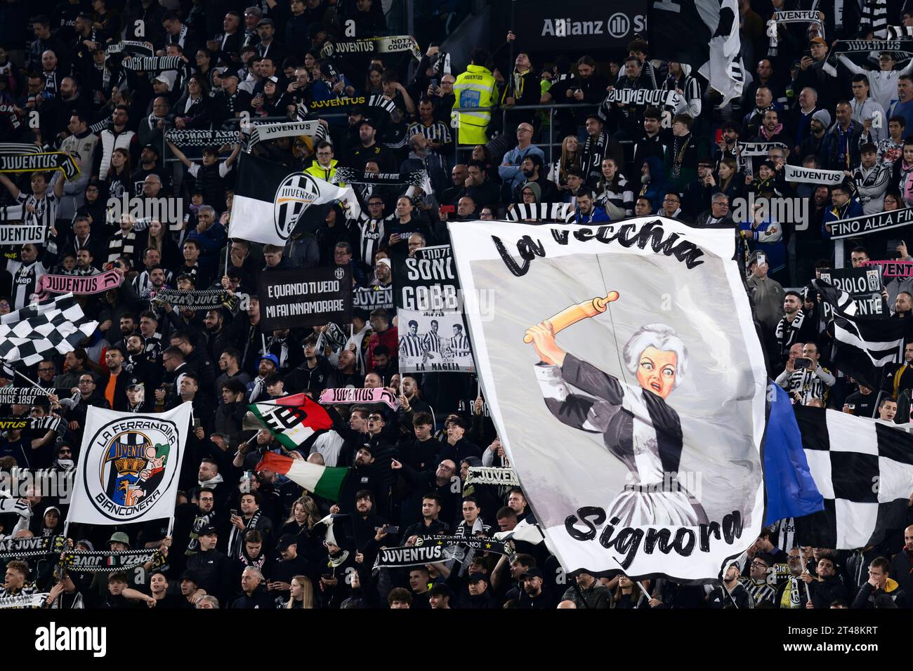 Curva curva hi-res stock photography and images - Alamy