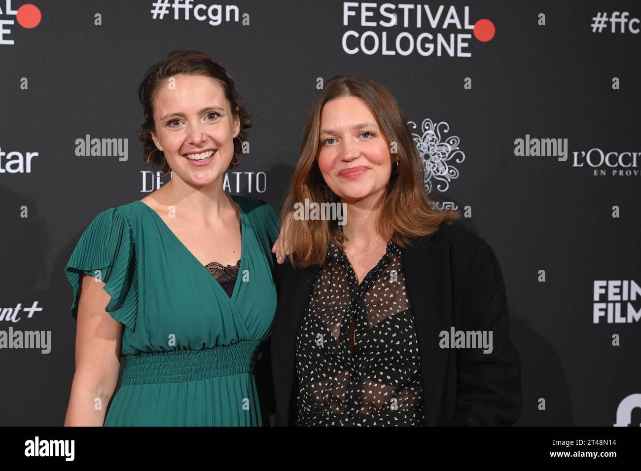 Schauspieler Katrin Wolter und Amrei Haardt. l-r, kommt zu der ...