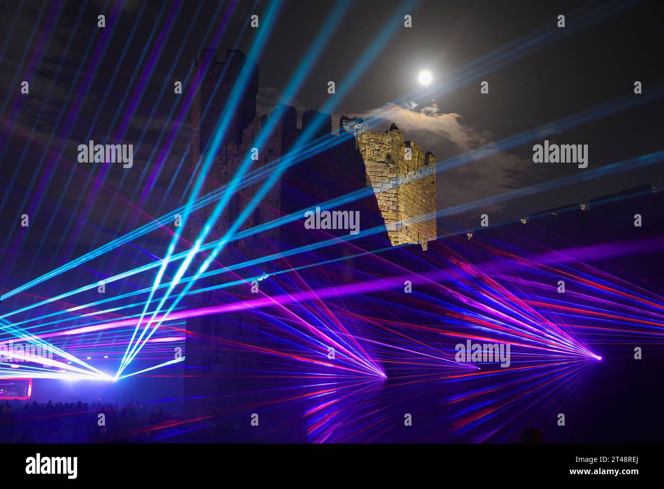 Light show at castle hi-res stock photography and images - Alamy