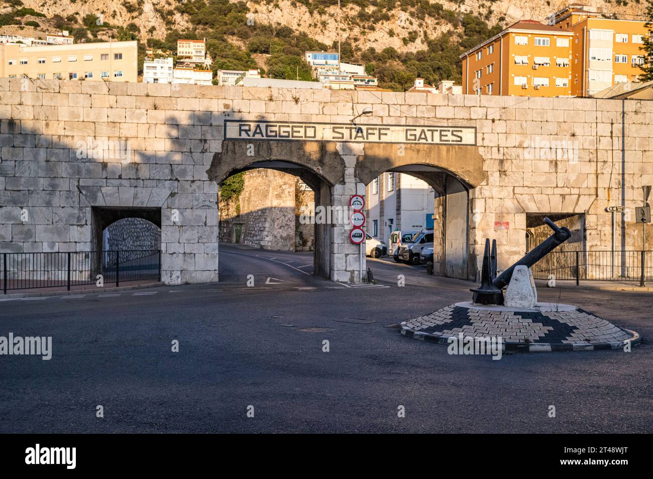 Ragged staff couvreport hi-res stock photography and images - Alamy