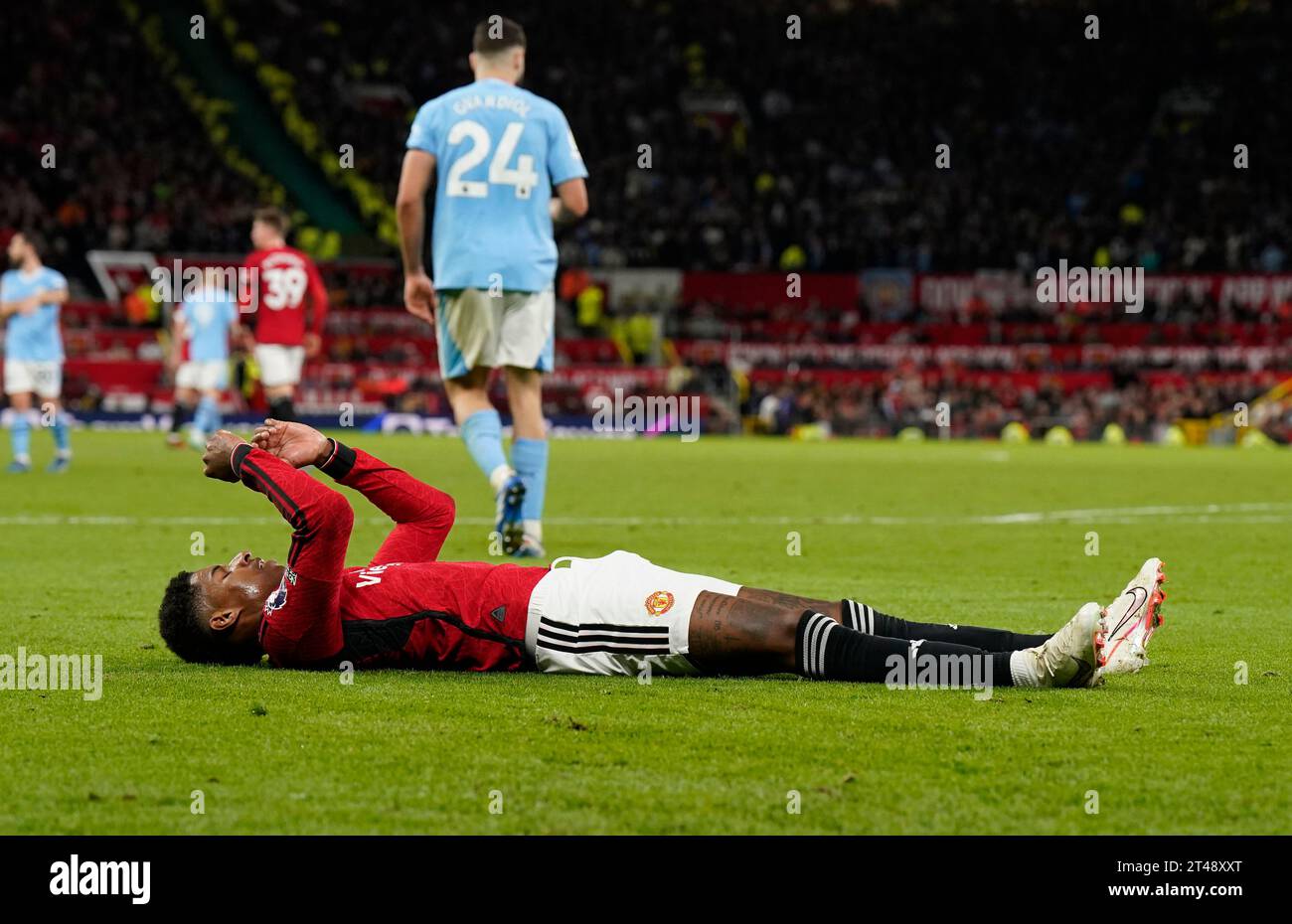 Marcus rashford frustration hi-res stock photography and images - Alamy