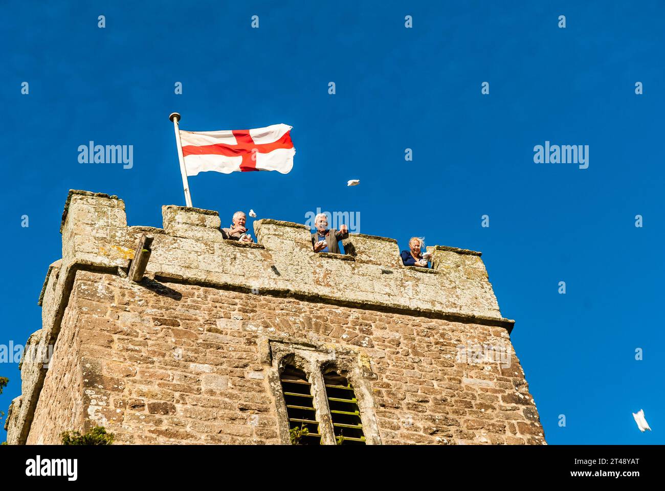 Throwing buns to children hi-res stock photography and images - Alamy