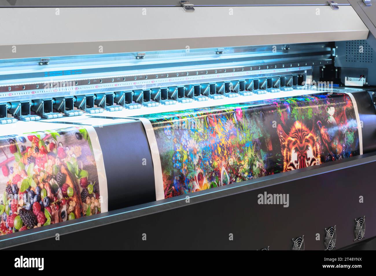 Industrial printing modern digital inkjet printer Industrial printing ...