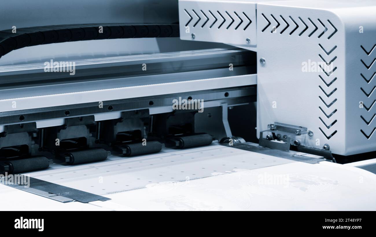 Industrial printing modern digital inkjet printer Industrial printing ...