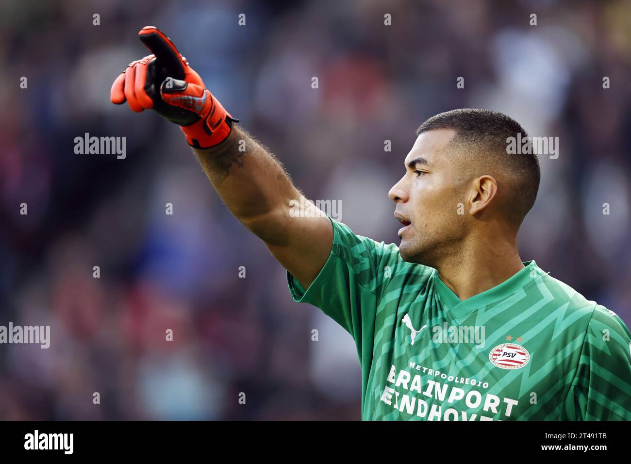 EINDHOVEN - PSV Eindhoven goalkeeper Walter Benitez during the Dutch ...