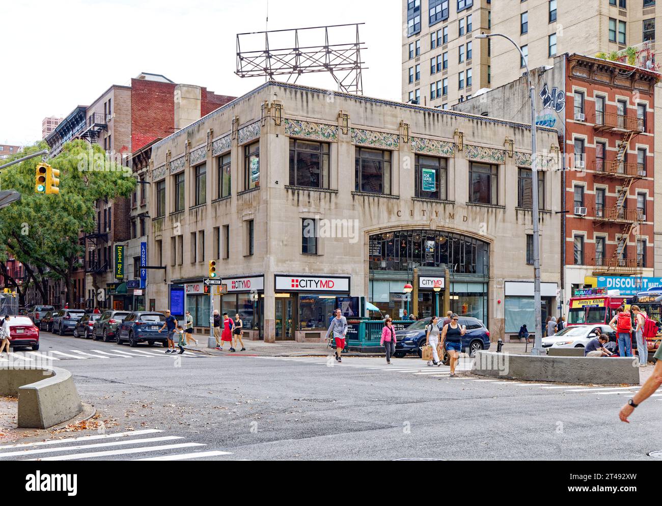 Horn & Hardart commissioned F.P. Platt & Brother to design its 104th ...