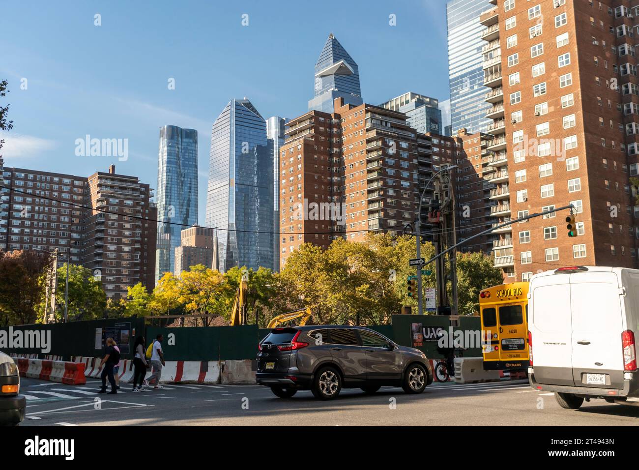 Construction site of an apartment building in Chelsea in New York on ...