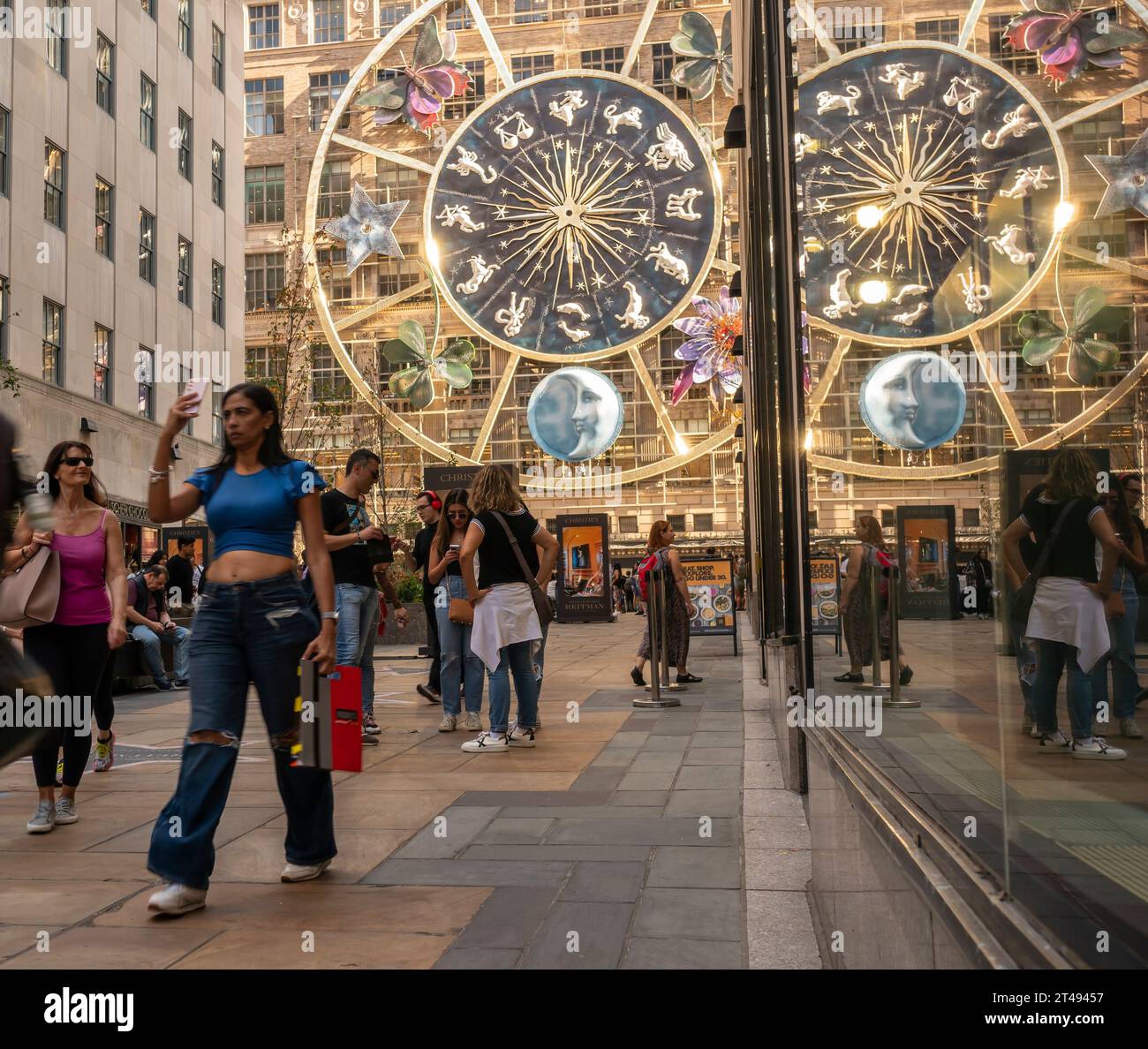 Saks Fifth Avenue sports a 10-story giant zodiac as a promotion for the ...