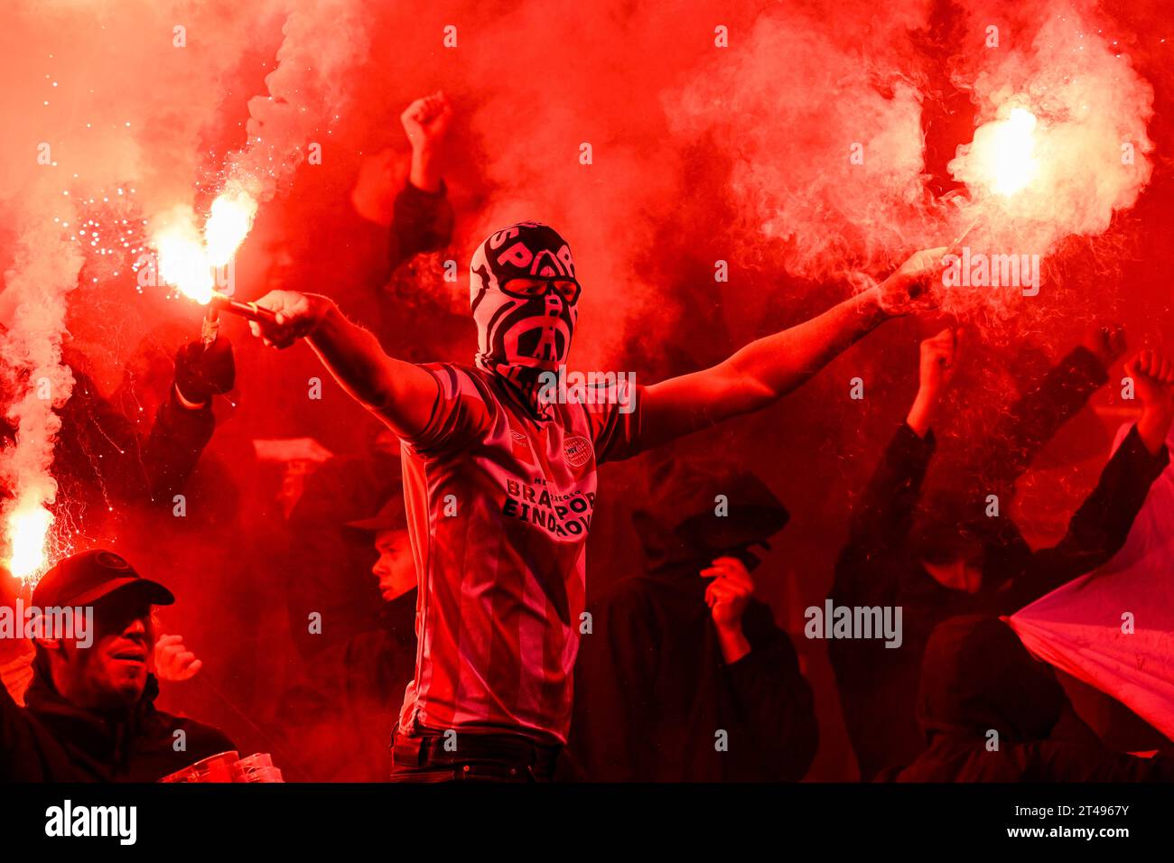 Psv fans hi-res stock photography and images - Alamy