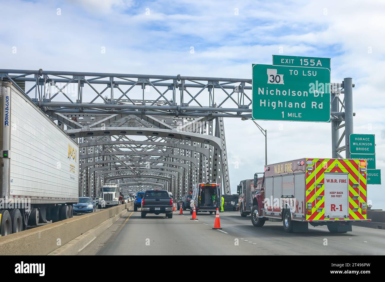 First bridge over the mississippi river hi-res stock photography and ...
